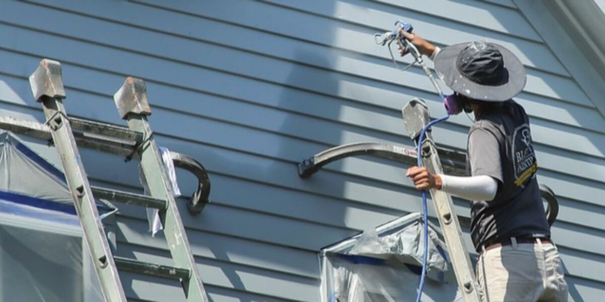 Repair Cladding with The Professional Cladding Spray Paint